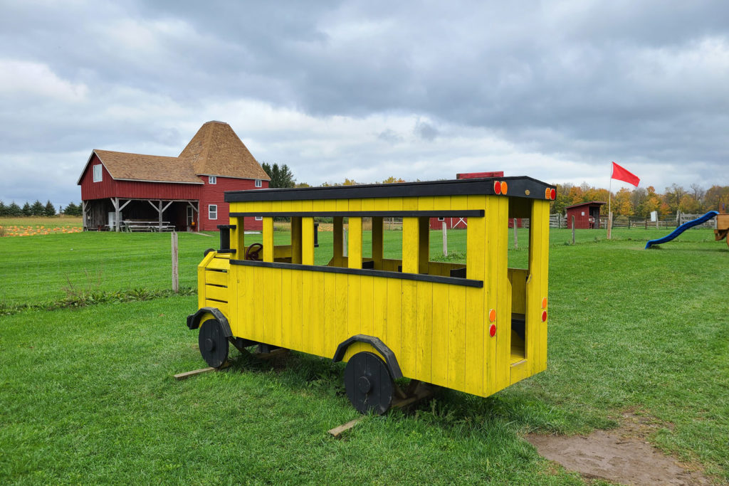 Model 700 School Bus Wood Playset for Sale | Amish Direct Playsets