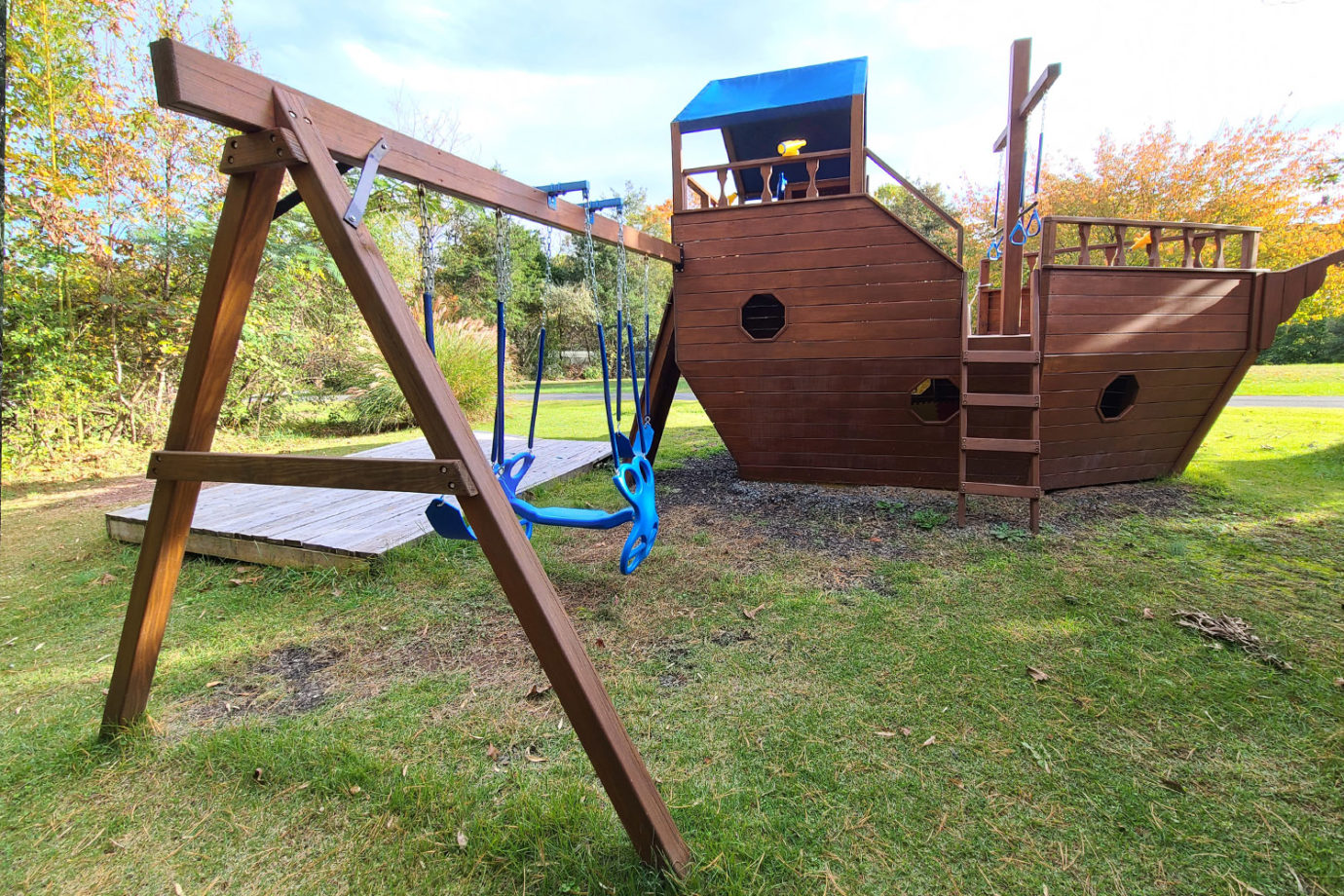 Medium Wood Boat Playset For Sale | Amish Direct Playsets