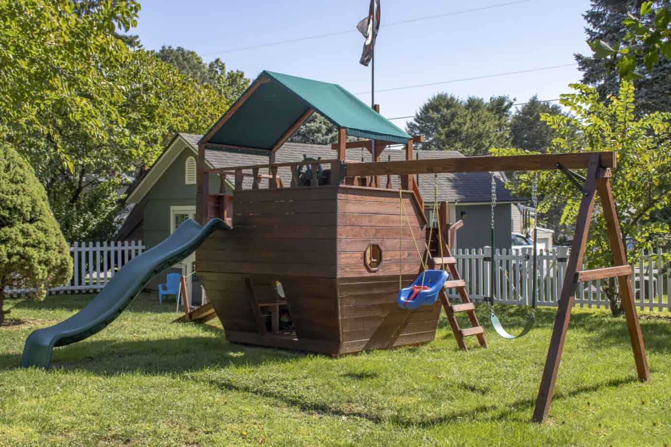 Wood Small Boat Playset For Sale | Amish Direct Playsets